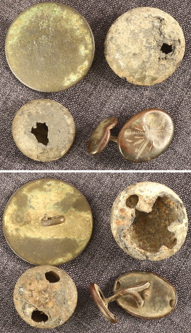 early excavated cuff link and buttons (4pcs total)